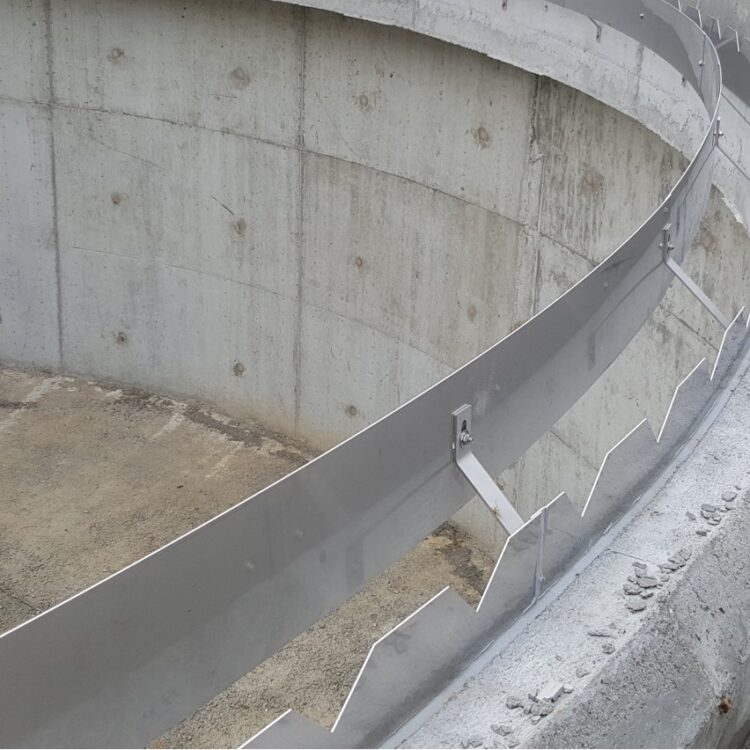 GUTTER – WEIR – DEFLECTOR – IDM PIRINEO