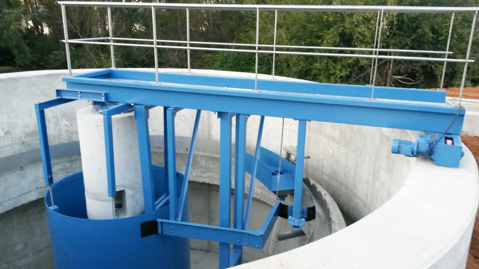CIRCULAR CLARIFIER – IDM PIRINEO