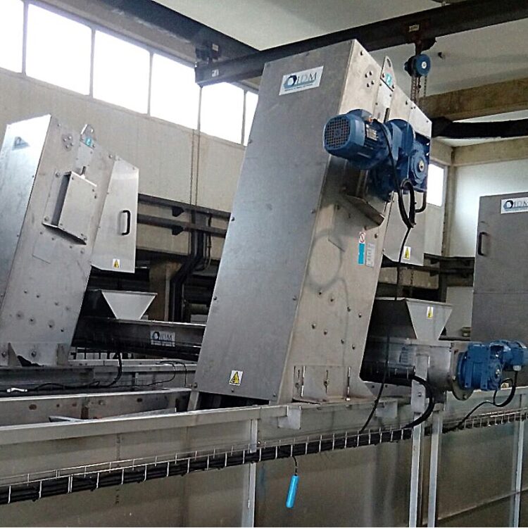 LIGHT SERIES AUTOMATIC BAR SCREEN – IDM PIRINEO